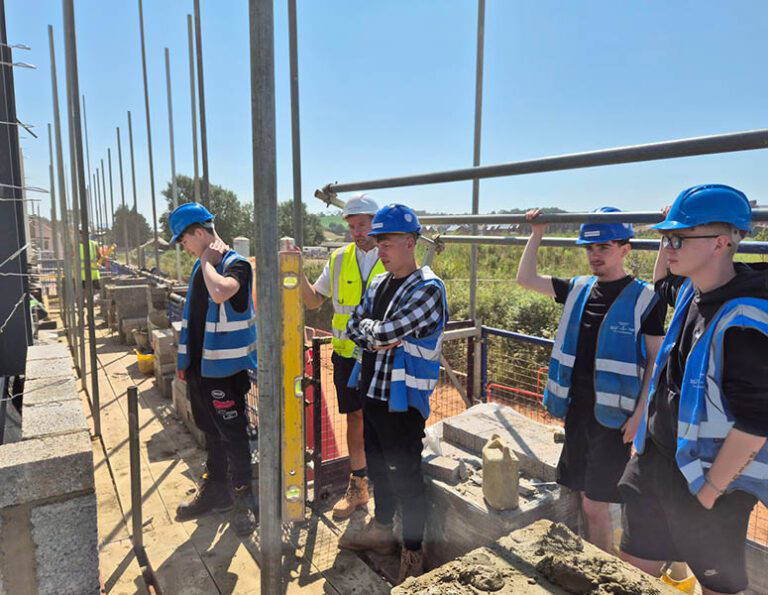 Home | New Roots Workshop